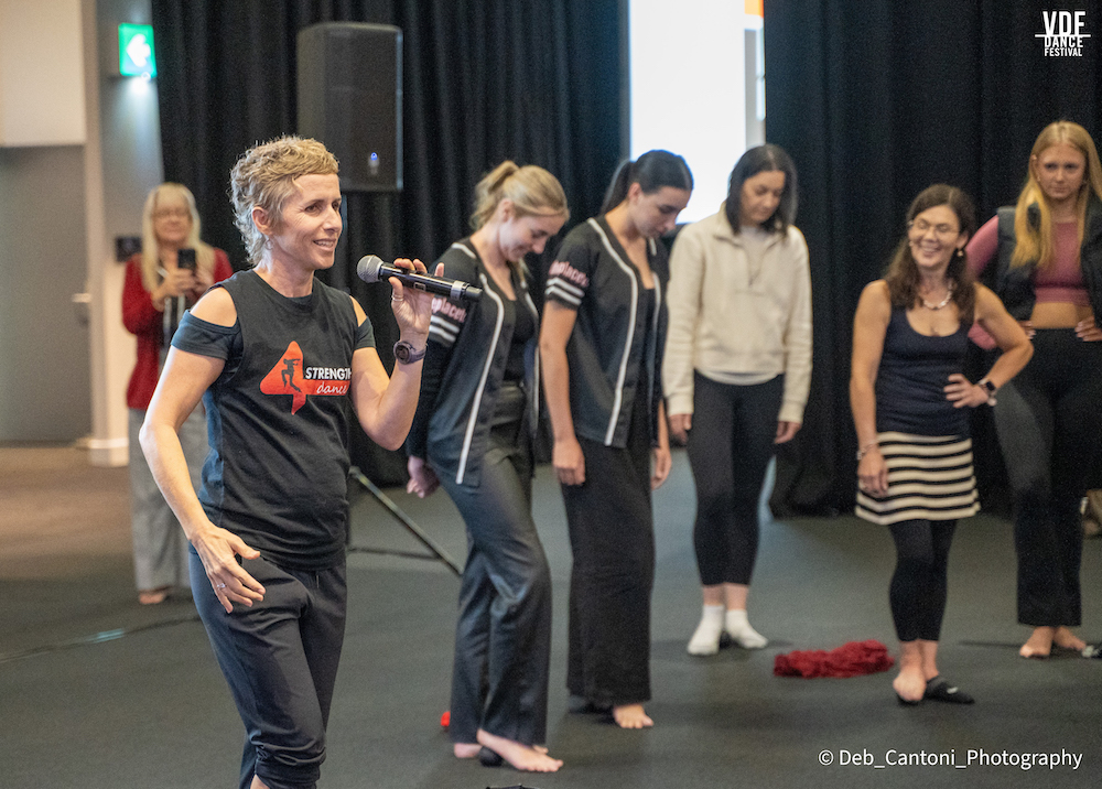 Sally-Harrison-teaching-at-VDF.-Photo-by-Deb-Cantoni-Photography ...